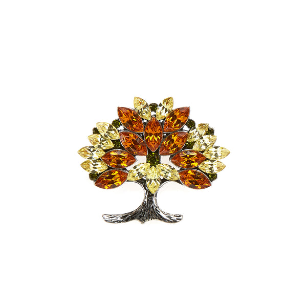 The Oak Tree Brooch - At home in the country